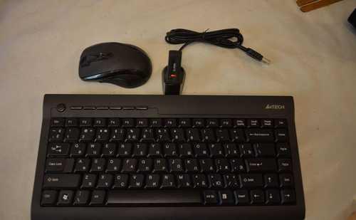 Беспроводная клавиатура и мышка A4Tech