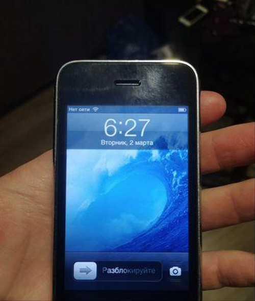 Продам iPhone 3gs 16gb
