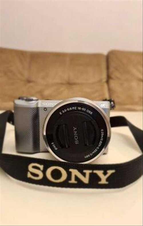 Беззеркальный фотоаппарат Sony &5000