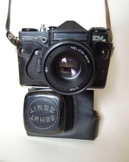 Продам фотоаппараты zenit EM, zenit ET