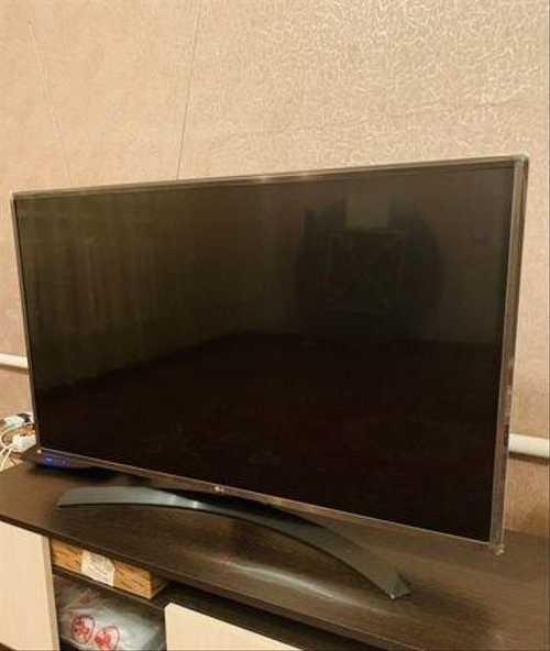 Телевизор LG 43LJ622V TV 43"