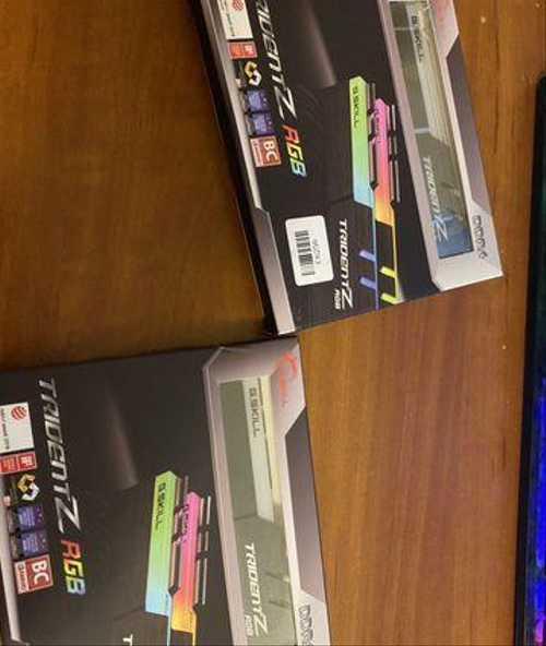 G skill trident z f4-3200c16d-16gtzr