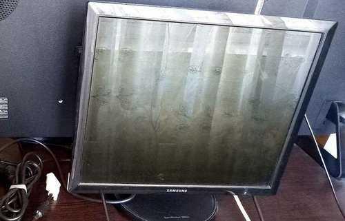 19" Монитор Samsung SyncMaster 960BG