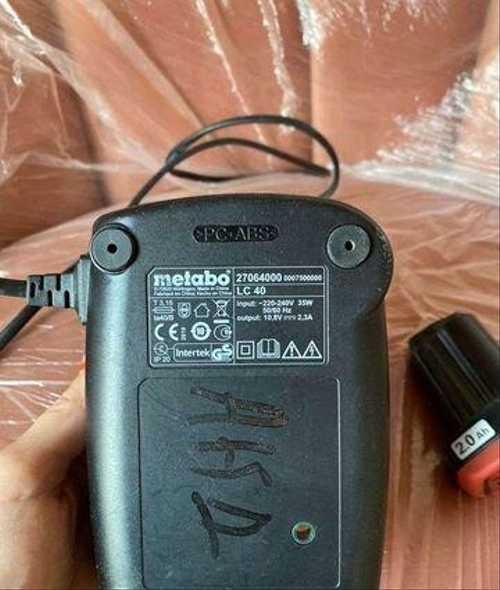Зарядное устройство для шуруповерта Metabo LC40