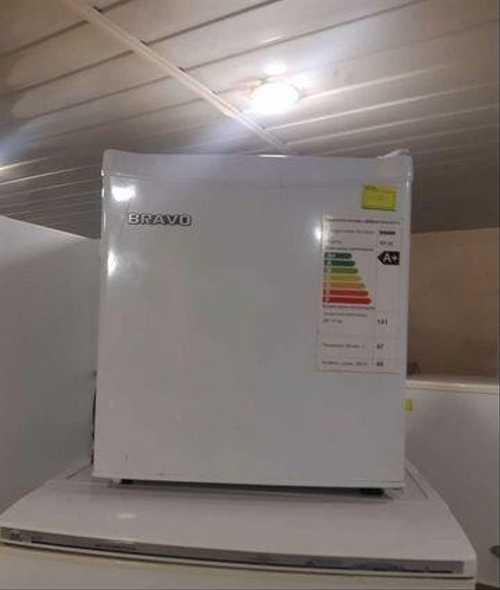 Холодильник бу Bravo 50x45 рабочий с гарантией