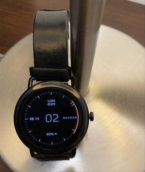Умные часы Skagen SKT5001 Falster