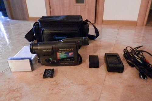 Аналоговая видеокамера Panasonic RX 7
