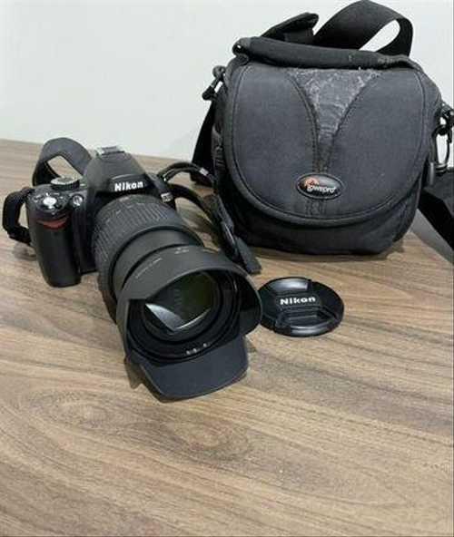 Зеркальный фотоаппарат Nikon D60 + объектив Nikkor