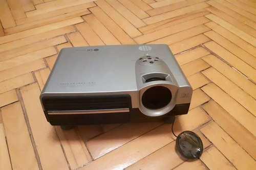 Видеопроектор LG RD-JT41