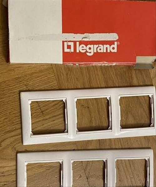 Рамки Legrand 3 поста