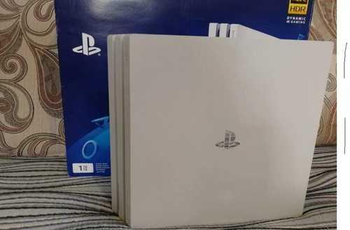 Sony PS4 PRO White