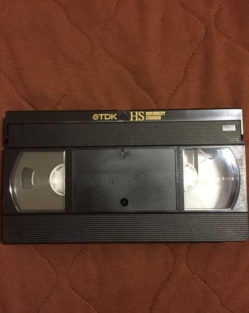 VHS видеокассеты