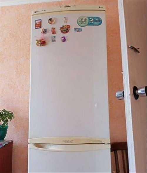 Холодильник-морозильник LG No-Frost