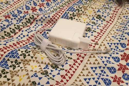 Новый блок питания Magsafe 2 60w