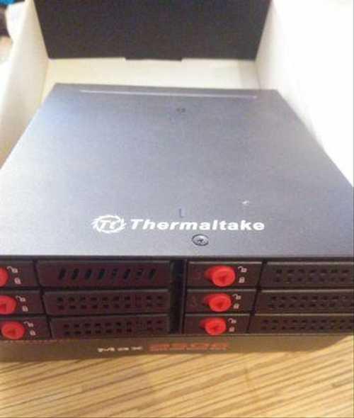 Mobile Rack Thermaltake Max 2506