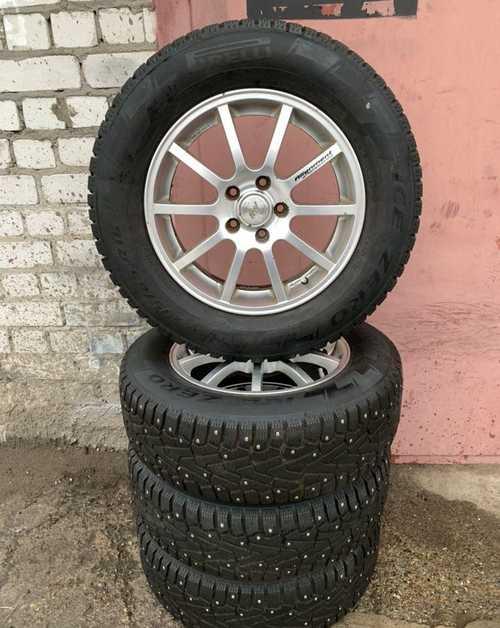 Форд Куга Мондео Вольво 215/65R16 Pirelli новые