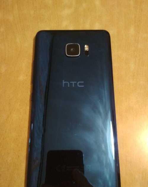 Телефон HTC U Ultra