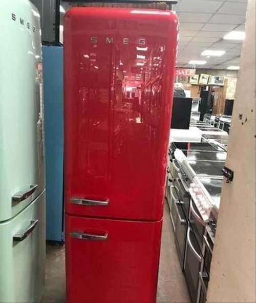 Холодильник Smeg FAB32RNR 50's Retro Style
