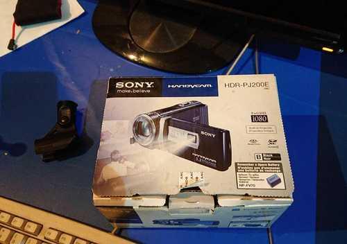 Видеокамера Sony HDR-PJ200