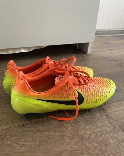 Бутсы футбольные Nike Magista 42.5
