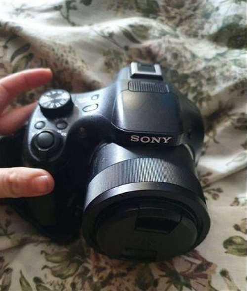 Компактный фотоаппарат Sony CyberShot H300