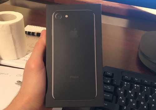 iPhone 7 128gb коробка черная