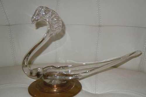 Стеклянная статуэтка "Лебедь"