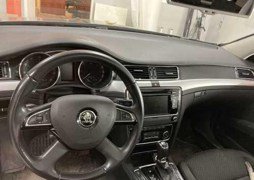 Airbag торпедо Skoda Superb