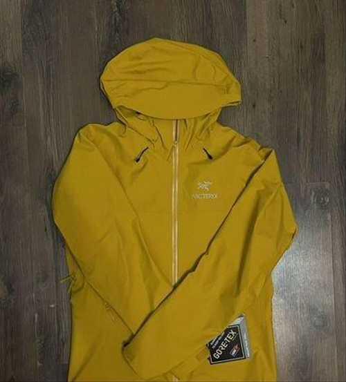 Arcteryx beta sl