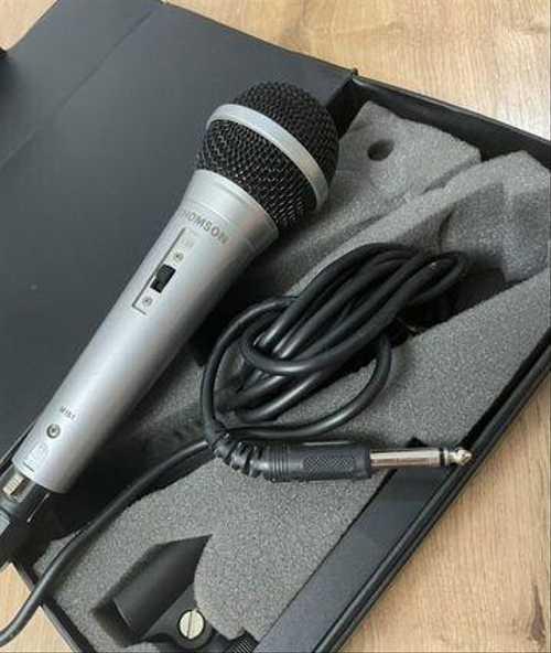 Микрофон Thomson 151