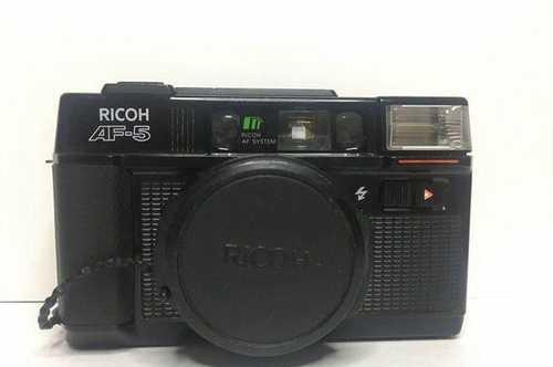 Плёночный фотоаппарат Ricoh AF-5