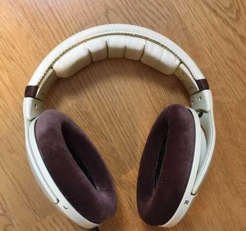 Наушники Sennheiser HD598