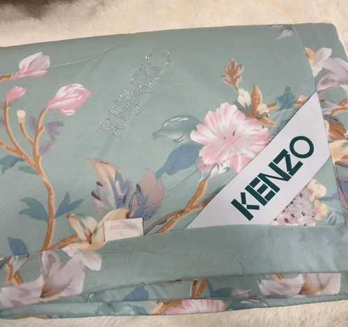 Постельное белье с летним одеялом kenzo