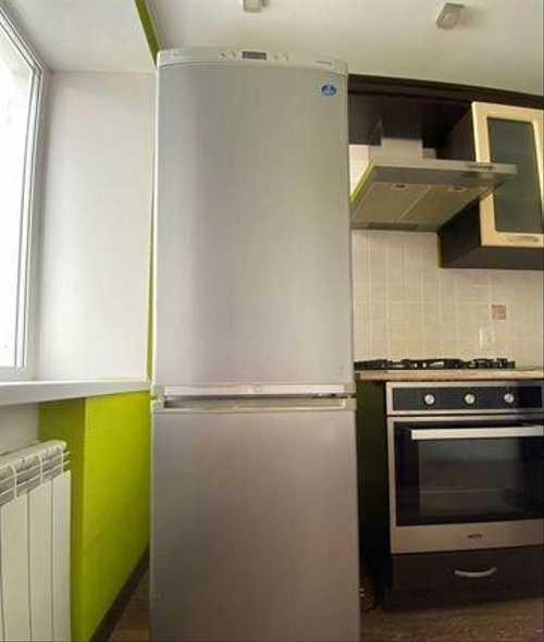Холодильник Samsung RL28dbsi