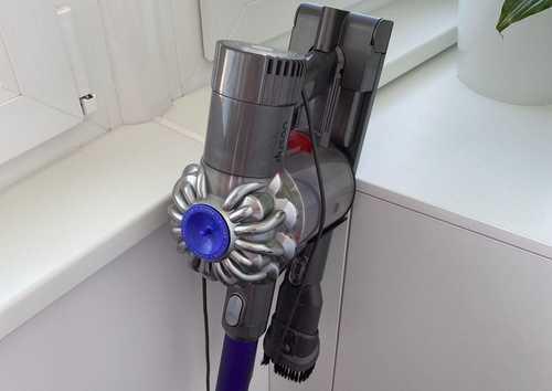 Пылесос Dyson DC62
