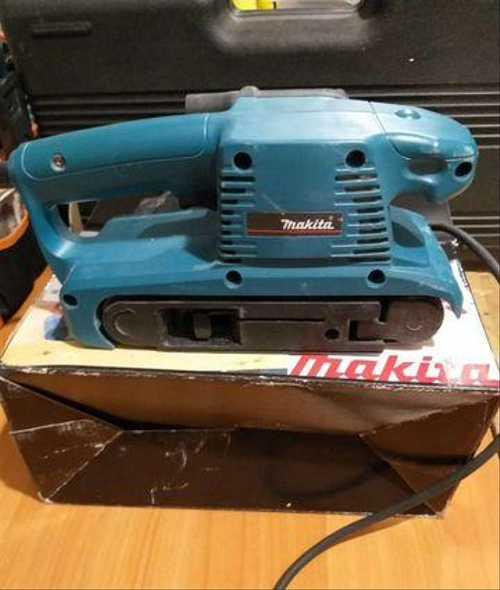 Шлифмашинка ленточная электрическая Makita 9910 65