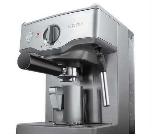 Кофеварка Bork C-700