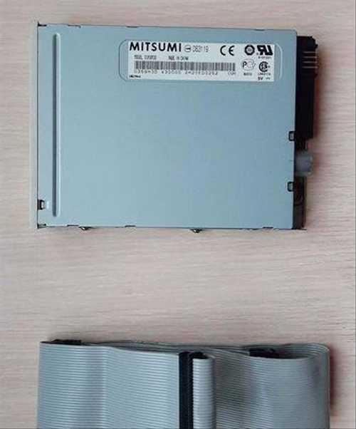 Floppy disc, флоппи дисковод Mitsumi со шлейфом