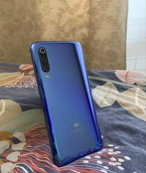 Телефон Xiaomi mi 9