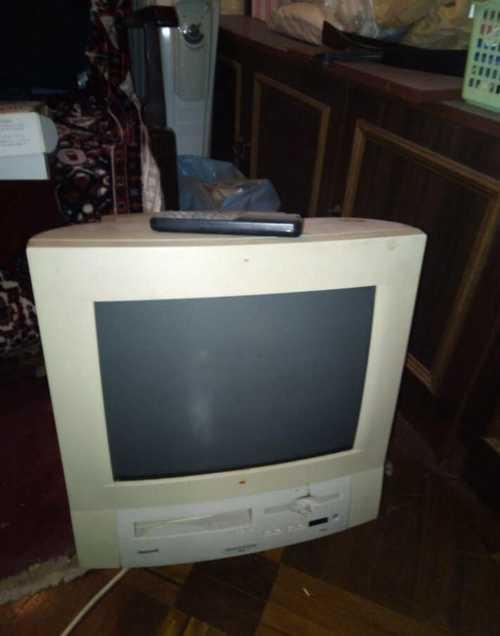 Компьютер Apple 5200