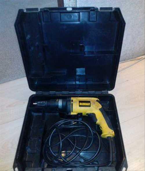 Шуруповерт для гипсокартона DeWalt DW 274 K