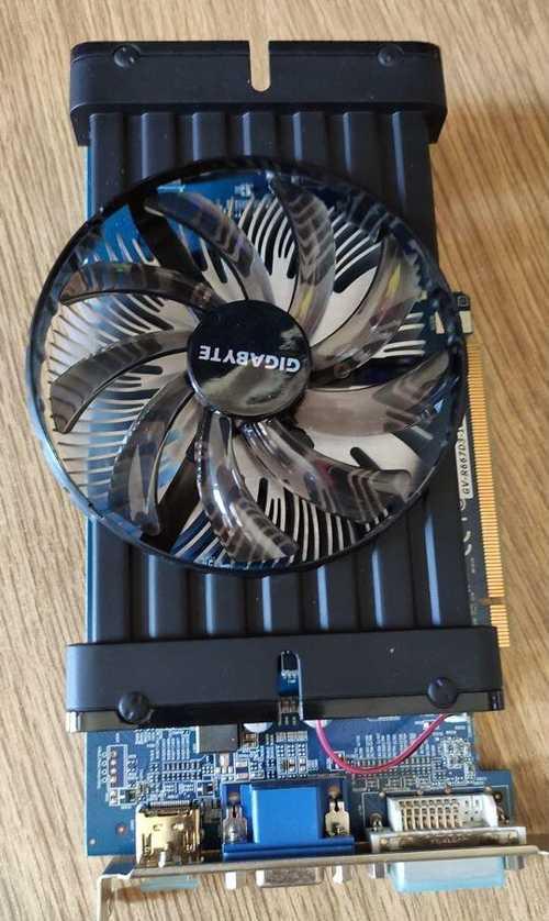 Gigabyte AMD Radeon HD6670 (GV-R667D3-1GI)