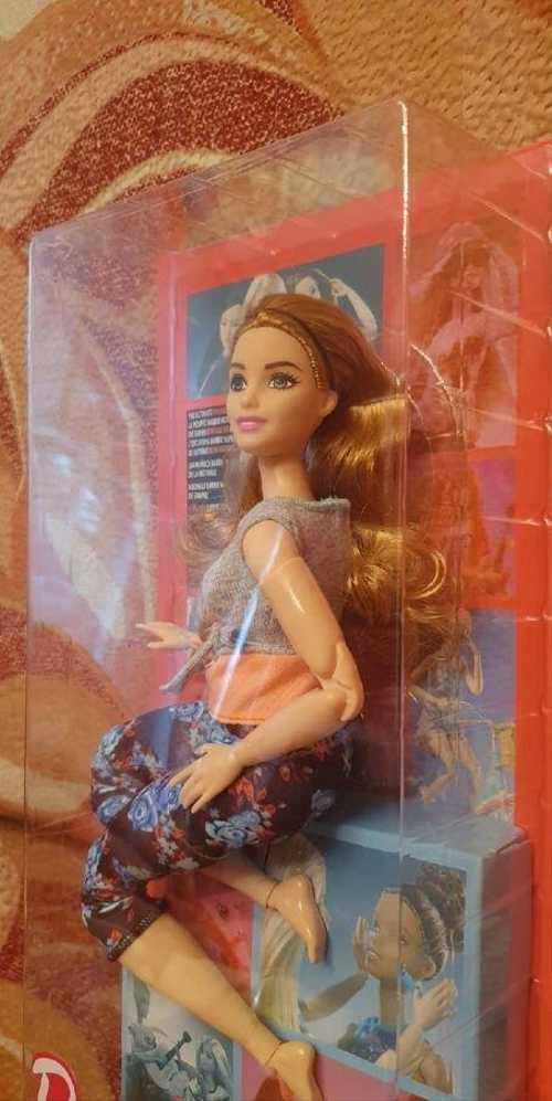 Barbie кукла Барби йога пышка