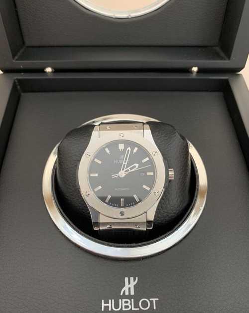 Часы Hublot Classic Fusion 42 mm