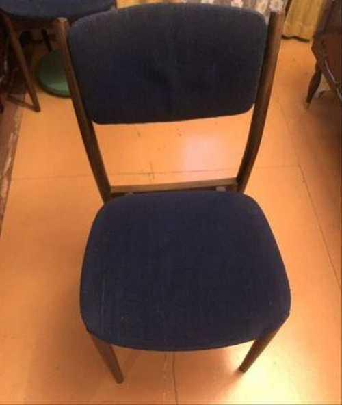 Винтажные стулья со съемной спинкой. Польша