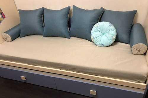 Подушки диванные (валики)