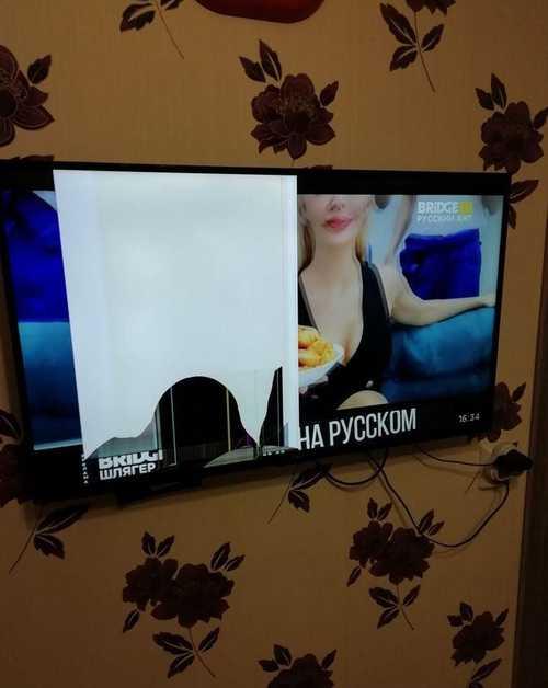 Телевизор ЖК(109 см) leben,поврежденный