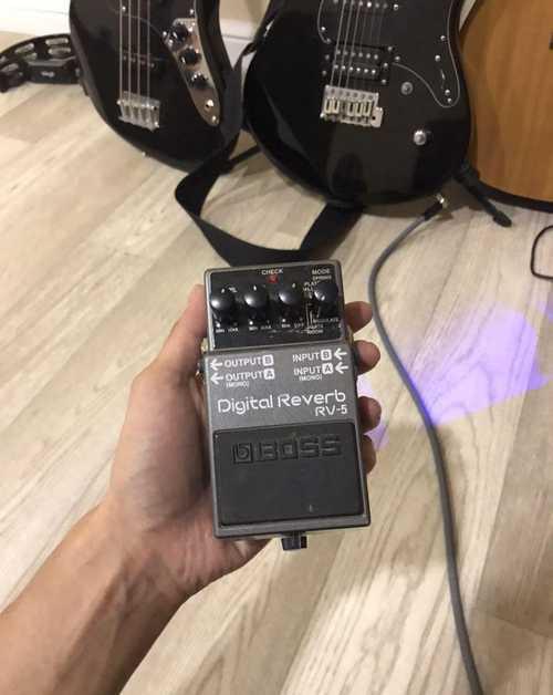 Педаль Boss RV5 Digital Reverb