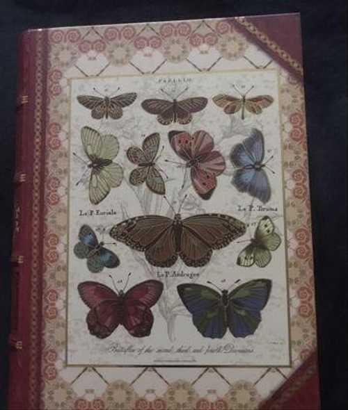 Шкатулка в виде книги Бабочки