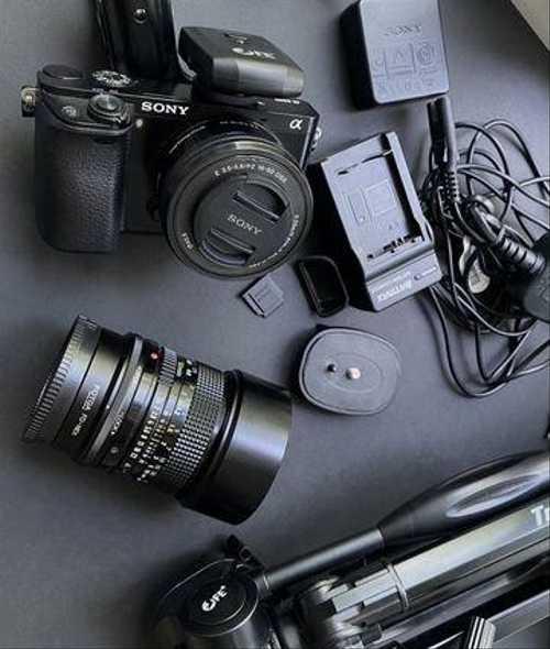 Фотоаппарат sony A6000 с 2 объективами + аксессуар